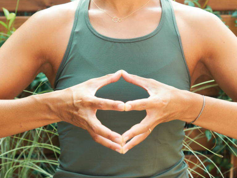 Los 10 mudras más usados en yoga - Xuan Lan Yoga
